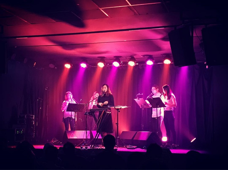 Froya: Expressive Malaysian Musician with Dangerously Good Music ...