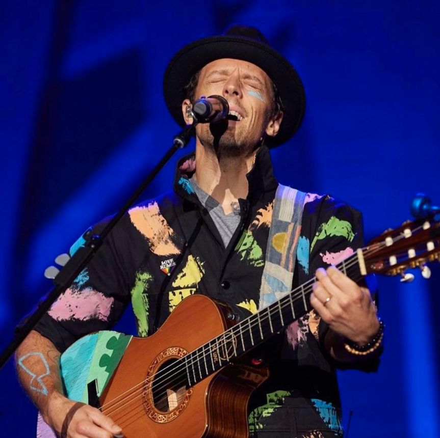 Jason Mraz’s Concert Has Brought Good Vibes To All Of His Malaysian ...